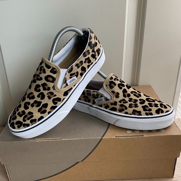 Vans | Shoes | Vans Embossed Authentic Leopard Black Sneaker M 4 W 55 ...